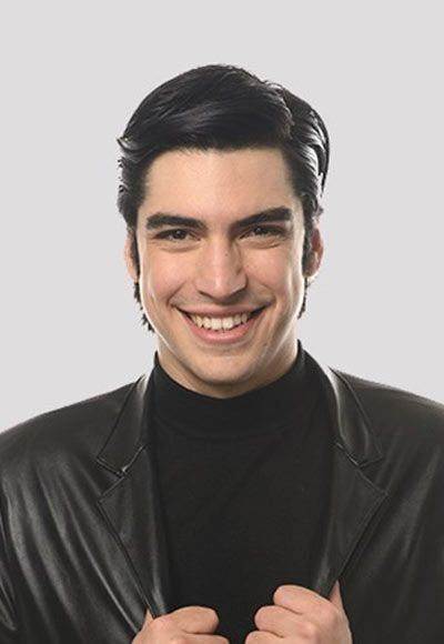 Sandro - La Serie - Canal 10 el canal uruguayo. Transmisión en vivo 24 ...