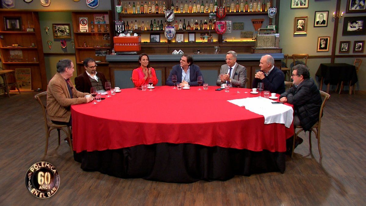 POLÉMICA EN EL BAR | 20-08