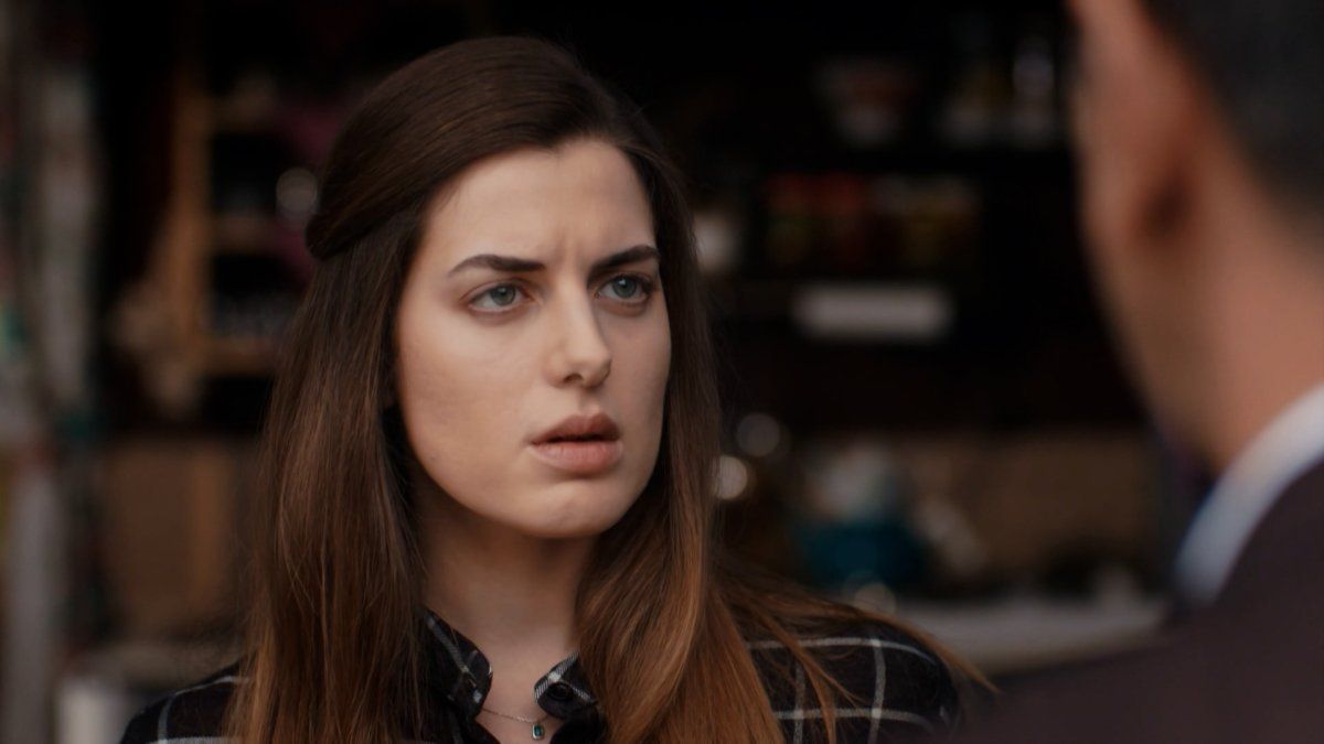 Fugitiva - Canal 10 el canal uruguayo. Transmisión en vivo 24 h. Programas completos, series ...