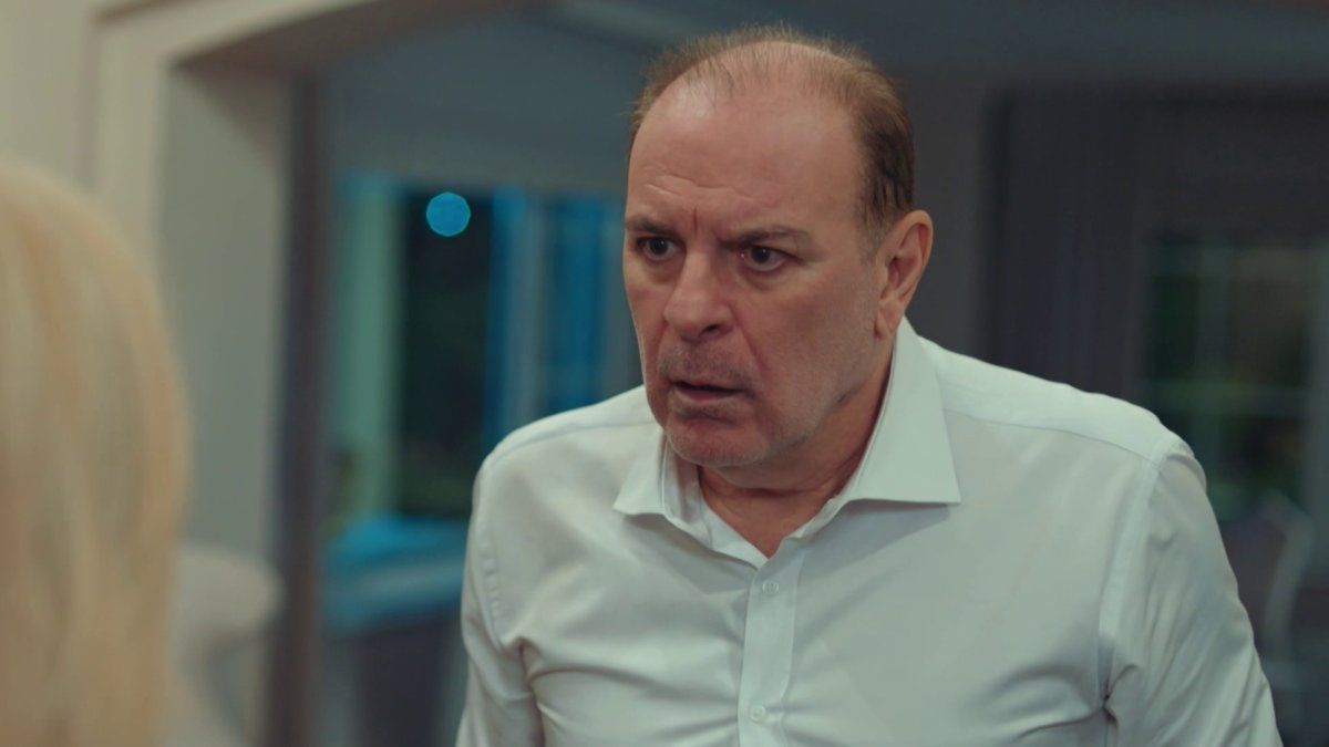 Traicionada - Canal 10 el canal uruguayo. Transmisión en vivo 24 h. Programas completos, series ...